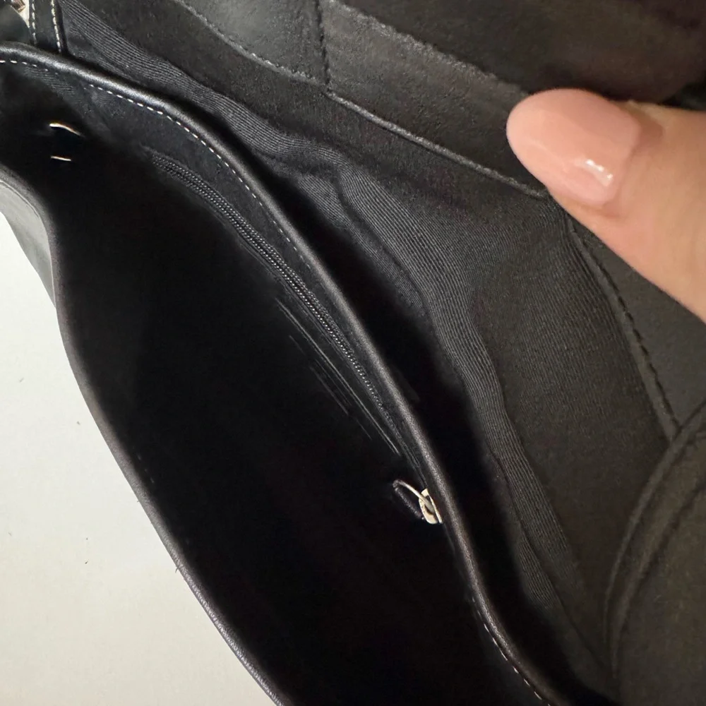 Coach | Bags | Coach 8a5 Soho Black Leather Flap Shoulder Bag Original ...